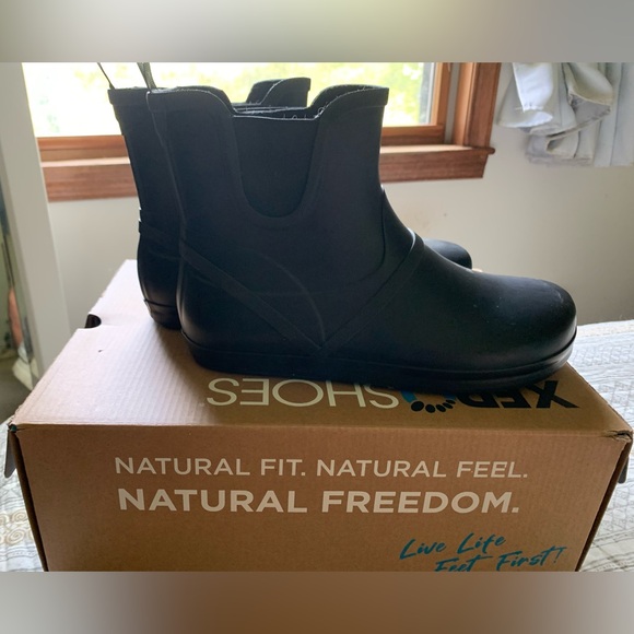 Xero | Shoes | Xero Womens Gracie Boot 9 Black Paddock Equestrian ...